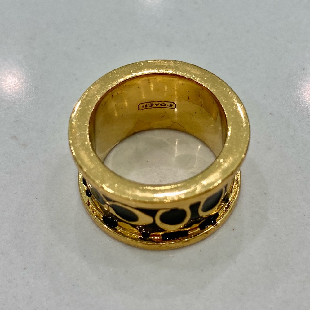 Coach Gold And Black Enamel Wide Band Logo Ring - Gem